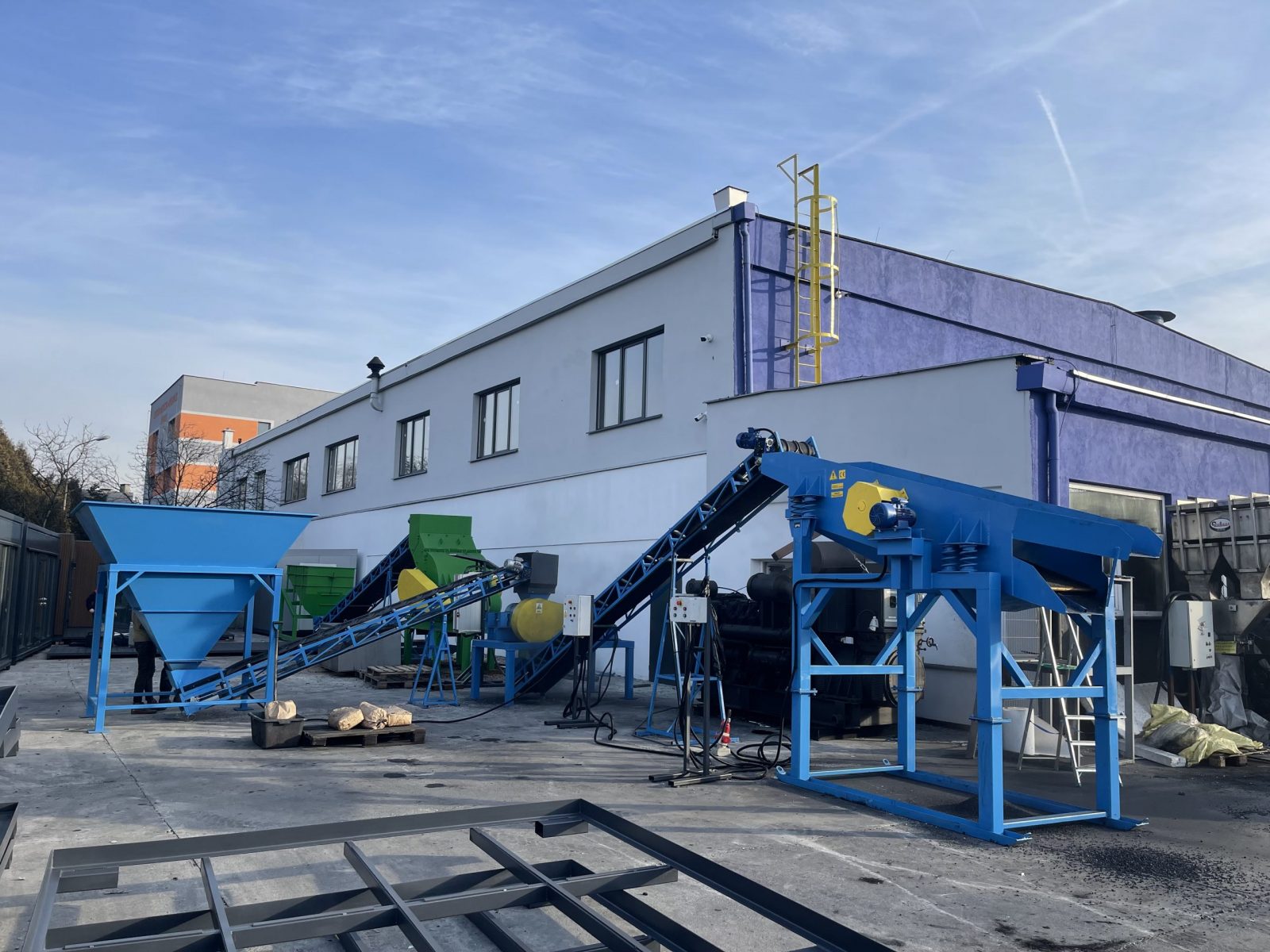 Coal / coke crushing line – Aztech