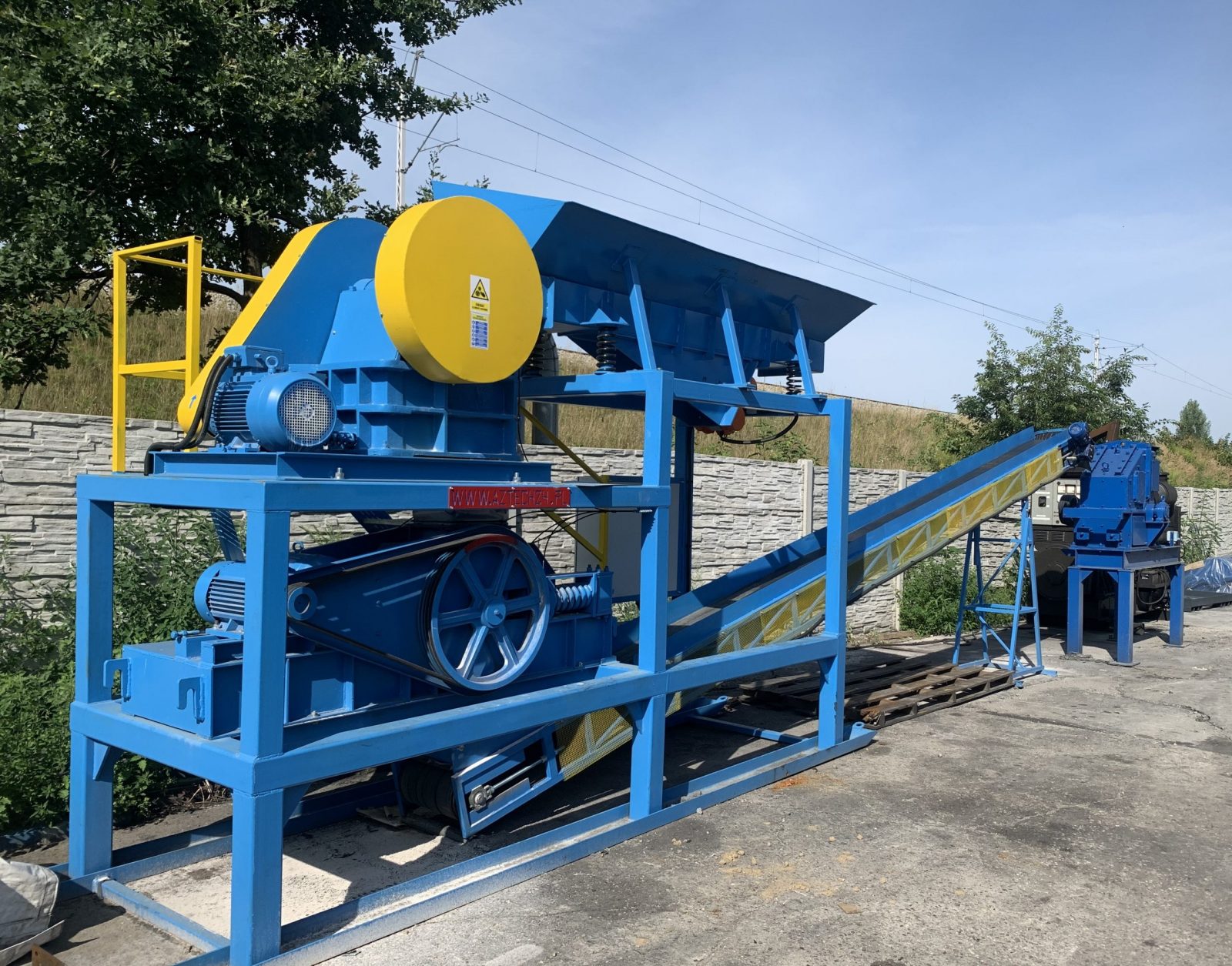 Complete crushing lines – Aztech