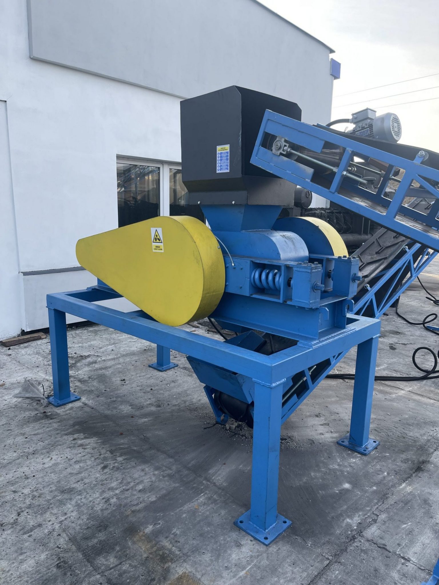 Roller crusher – Aztech